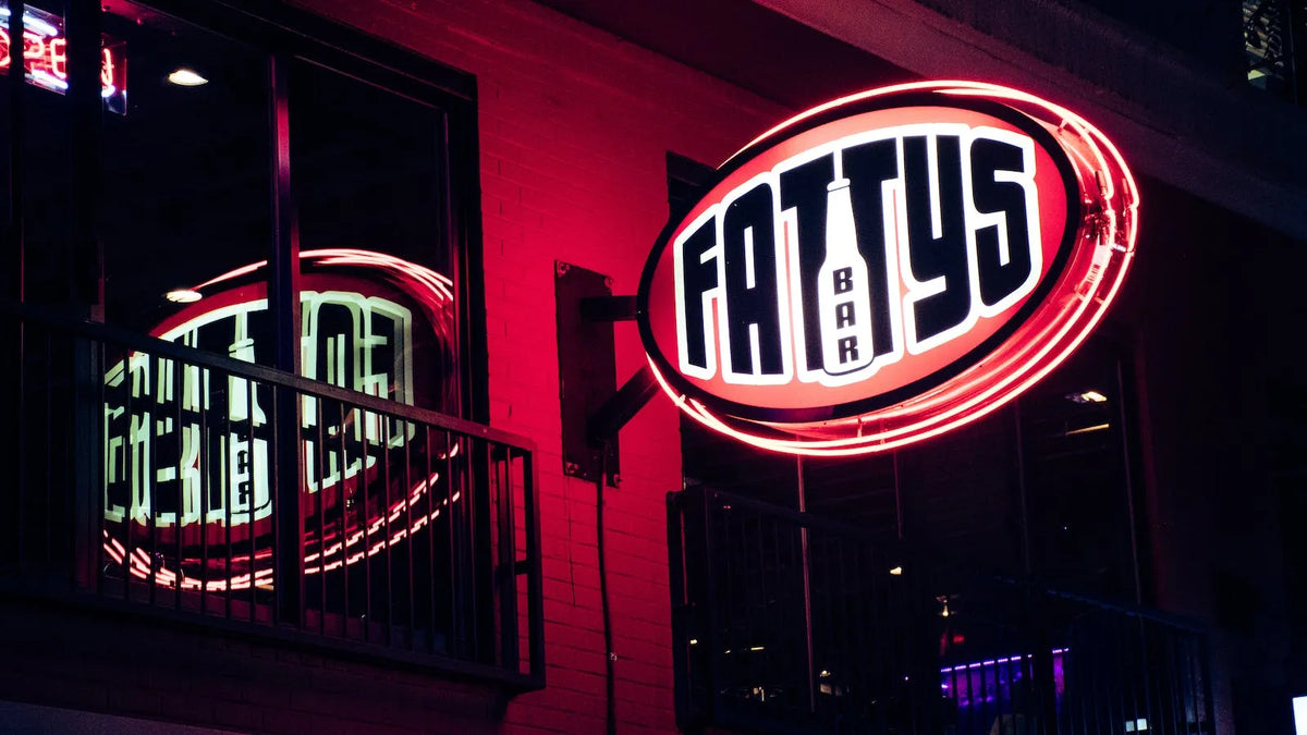 How to Hang Neon Sign with Wire
